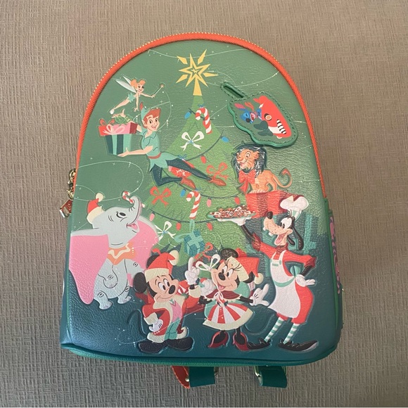 Loungefly | Bags | Nwt Disney Classics Christmas Glowinthedark ...
